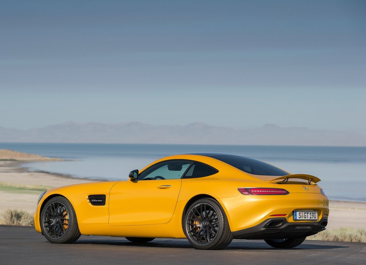 Mercedes benz Amg gt prijzen, afmetingen, gewicht, en andere ...