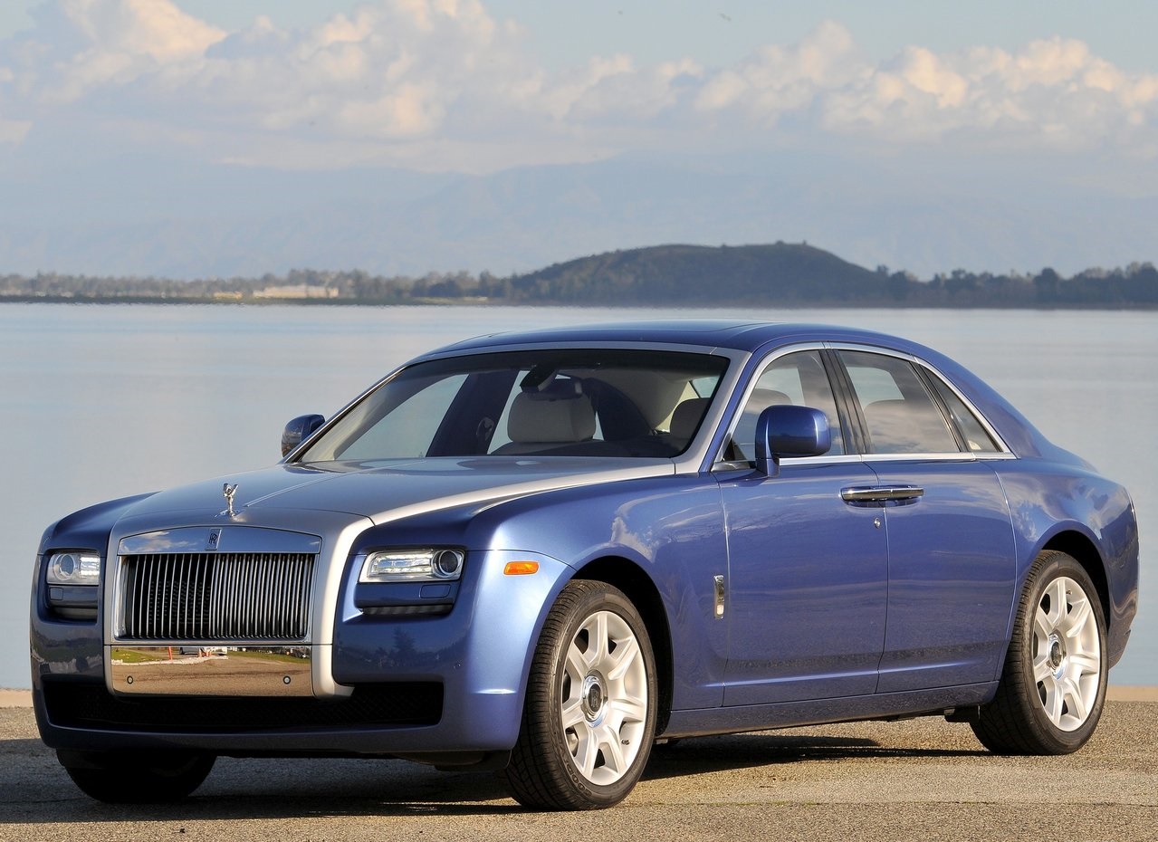 Rolls royce Ghost prijzen, afmetingen, gewicht, en andere specificaties ...