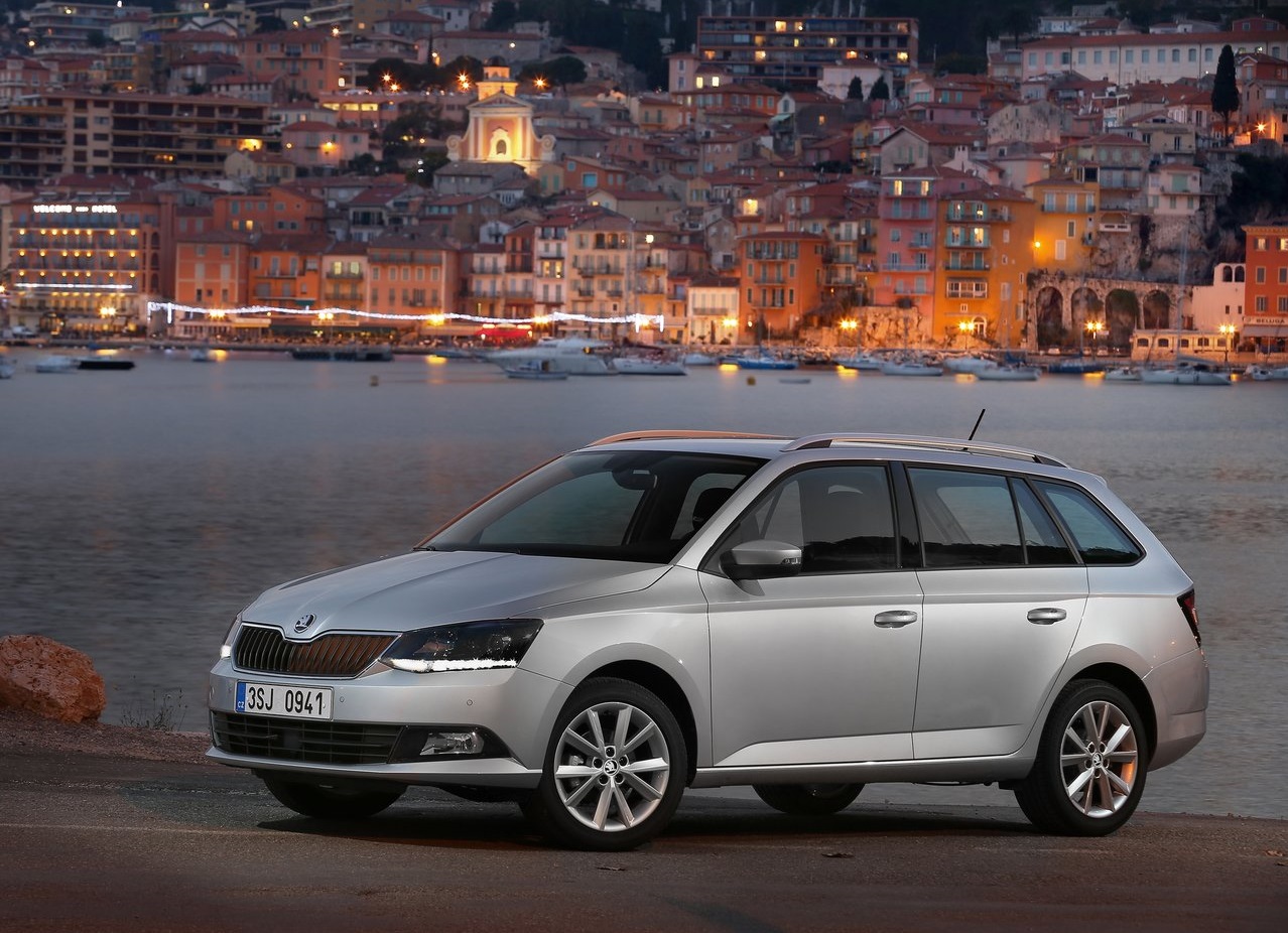 Skoda Fabia combi prijzen, afmetingen, gewicht, en andere specificaties ...