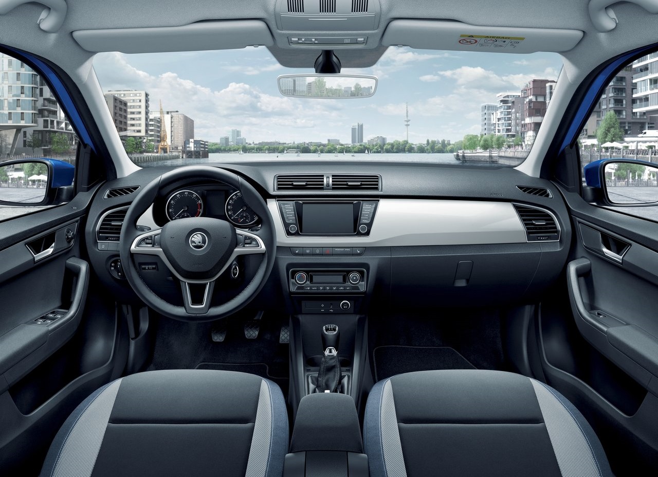 Skoda Fabia combi prijzen, afmetingen, gewicht, en andere specificaties ...