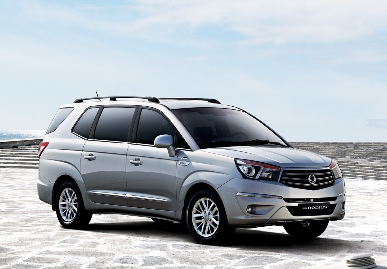 Ssangyong Rodius prijzen, afmetingen, gewicht, en andere specificaties ...