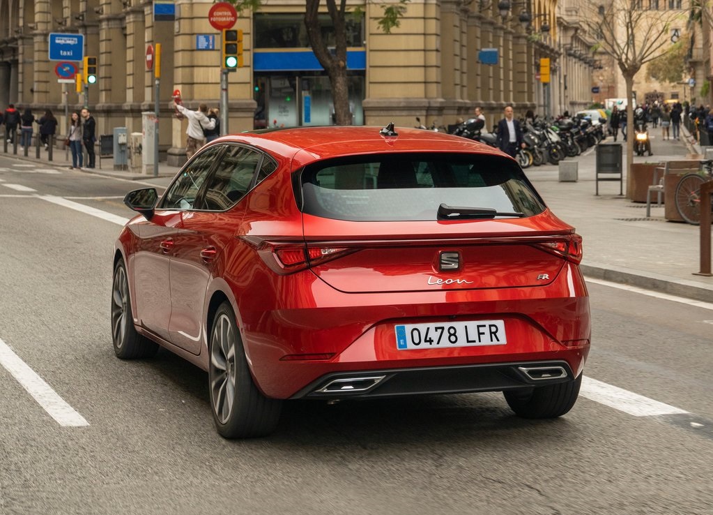 Cupra Leon prijzen, afmetingen, gewicht, en andere specificaties ...