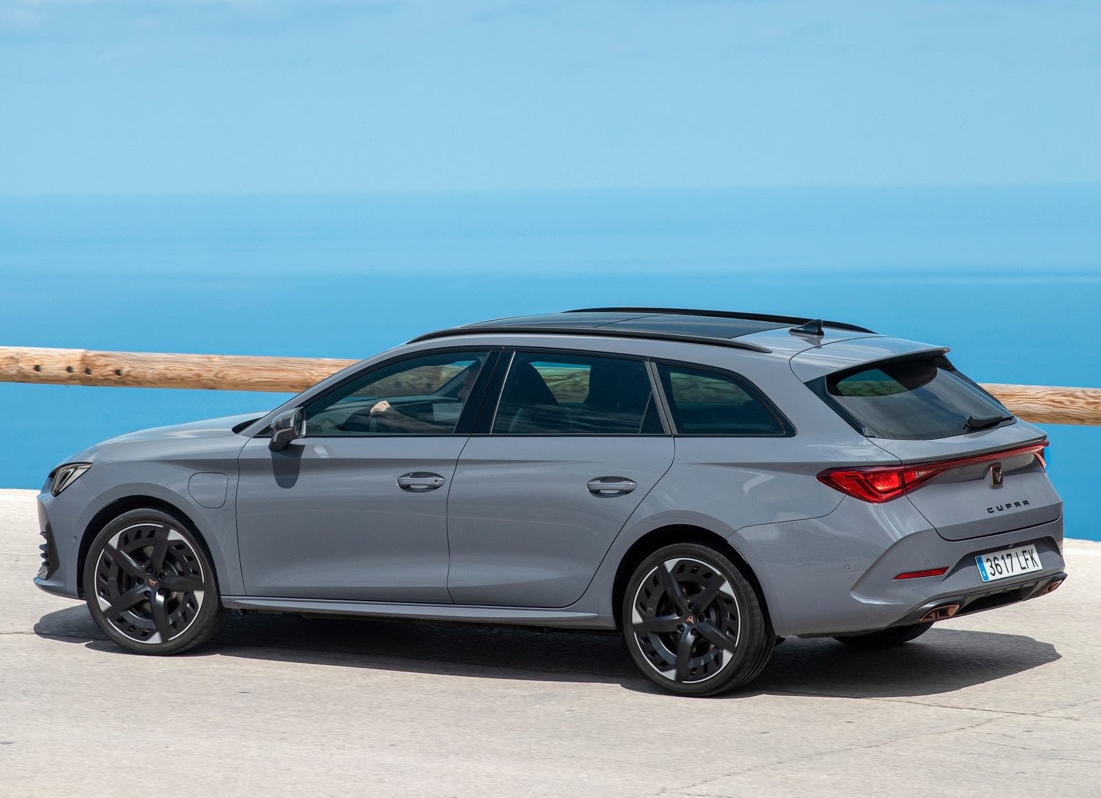 Cupra Leon Sportstourer 1 4 E Hybrid