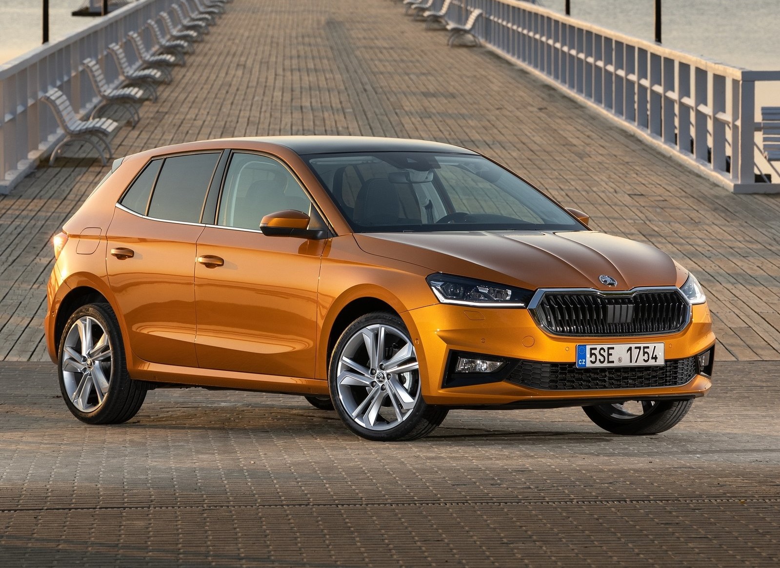 Skoda Fabia prijzen, afmetingen, gewicht, en andere specificaties ...