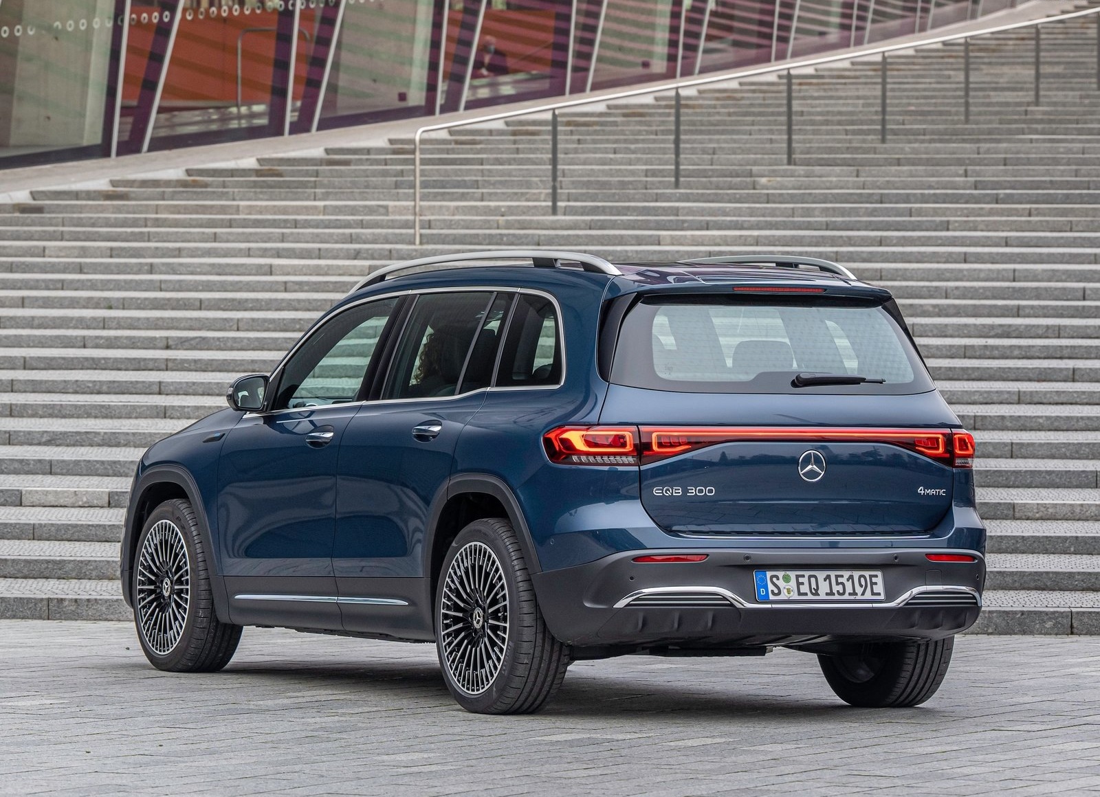 Mercedes benz Eqb prijzen, afmetingen, gewicht, en andere specificaties ...