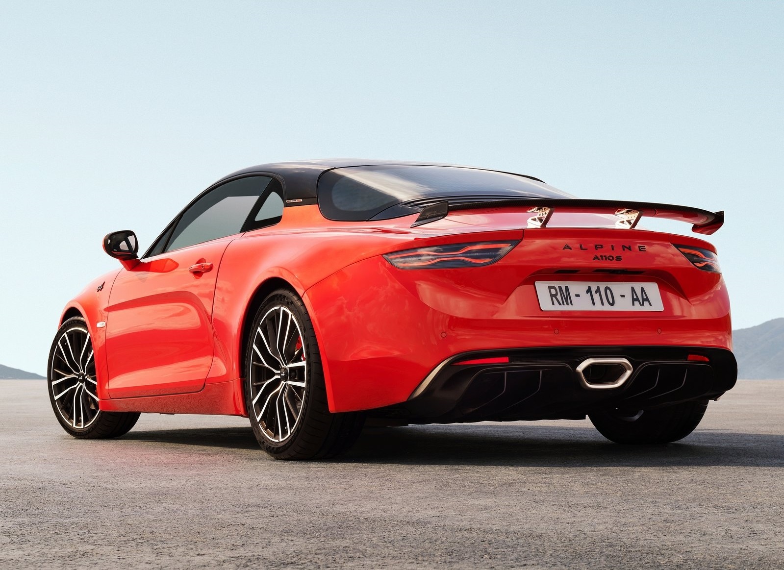 Alpine A110 prijzen, afmetingen, gewicht, en andere specificaties ...