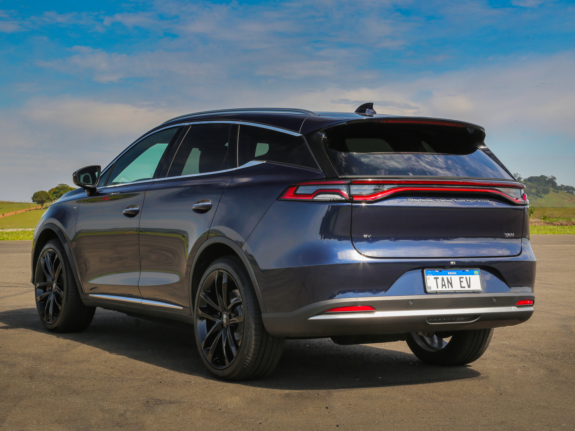 Byd Tang prijzen, afmetingen, gewicht, en andere specificaties - AutoRAI.nl