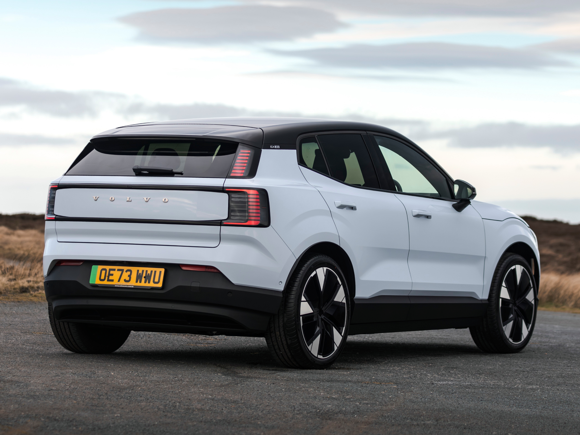 Volvo Ex30 prijzen, afmetingen, gewicht, en andere specificaties ...