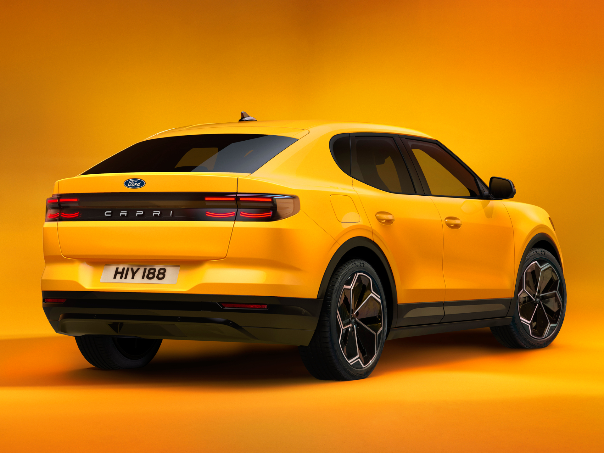Ford Capri prijzen, afmetingen, gewicht, en andere specificaties ...