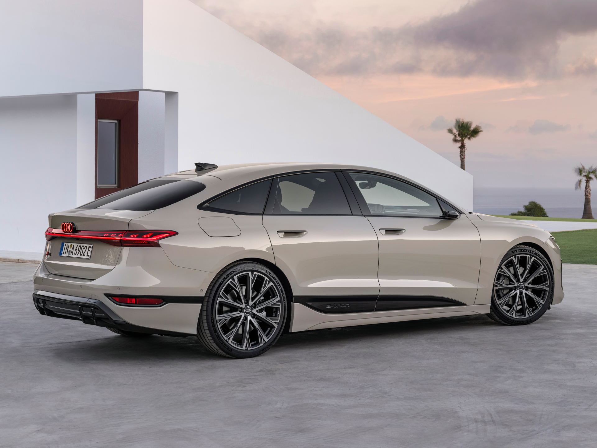 Audi A6 sportback e-tron prijzen, specificaties en occasions - AutoRAI.nl