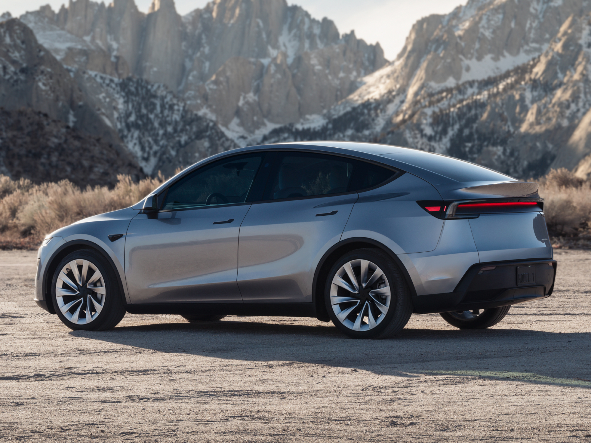 Tesla Model y prijzen, afmetingen, gewicht, en andere specificaties ...